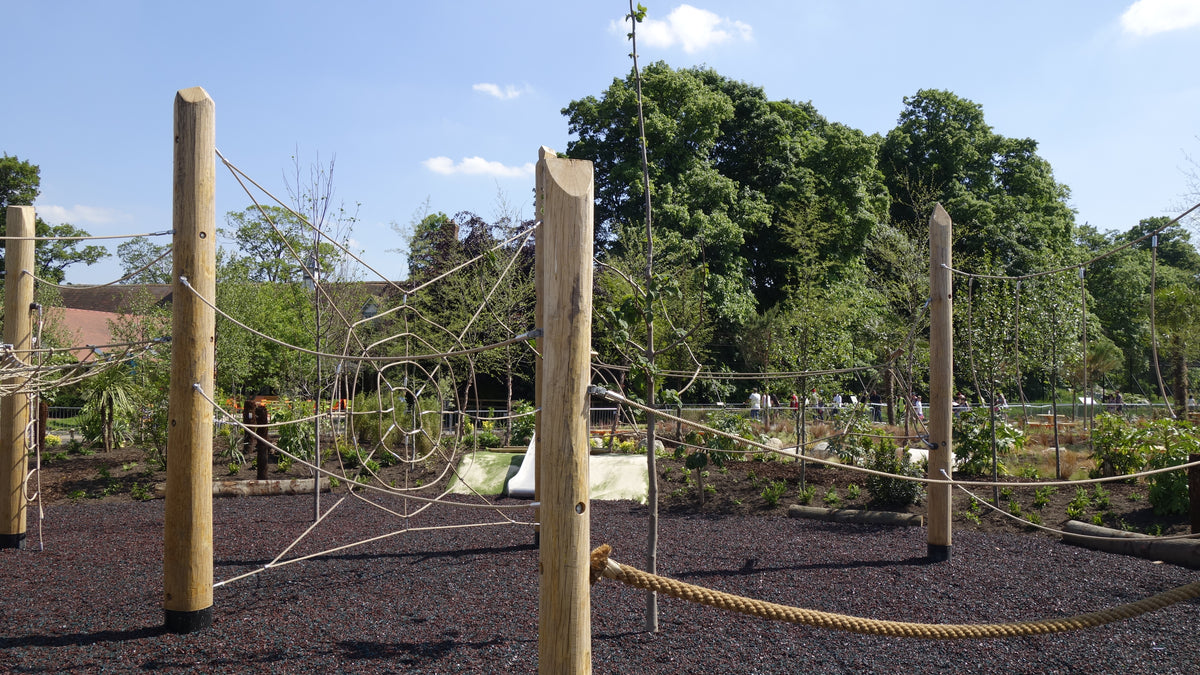 Making play safe at Chester Zoo – Safer Surfacing